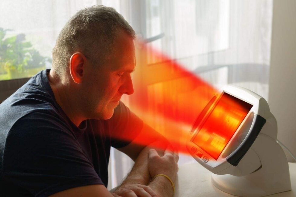 Exploring Red Light Therapy's Role in Cellular Regeneration